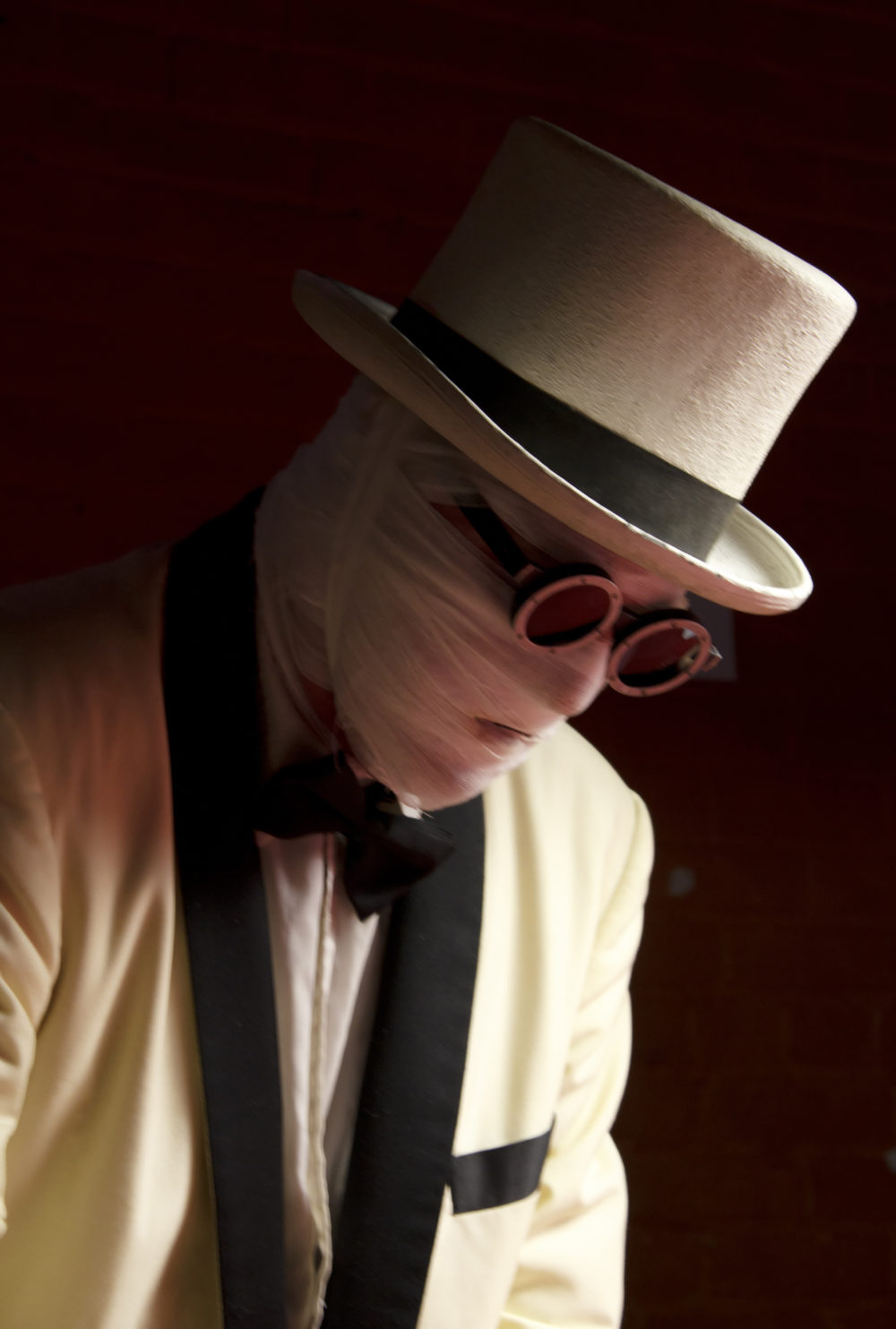 Exploring The Legacy of Nash The Slash and His Gnarly Skull Mandolin ...